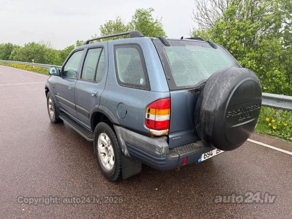 Zils Opel Frontera 2000 Tallina, ar dzinēja tilpumu 3.20 L un nobraukumu 175 tūkst. km par 1299 €, foto 6 vietnē AUTOMOTO.COM.LV