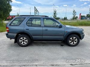 Zils Opel Frontera 2000 Tallina, ar dzinēja tilpumu 3.20 L un nobraukumu 189 tūkst. km par 950 €, foto 5 vietnē AUTOMOTO.COM.LV