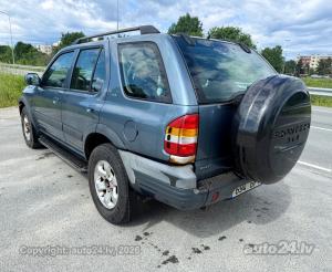 Zils Opel Frontera 2000 Tallina, ar dzinēja tilpumu 3.20 L un nobraukumu 189 tūkst. km par 950 €, foto 7 vietnē AUTOMOTO.COM.LV