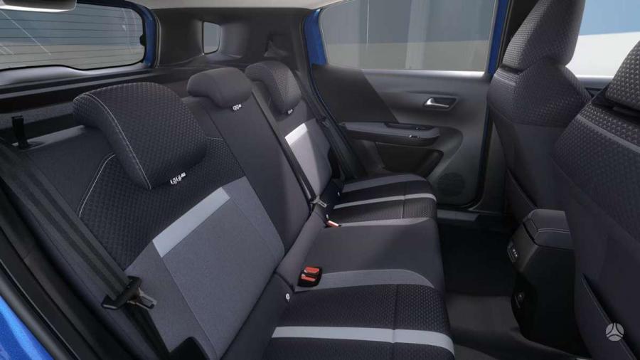 Blue Opel Frontera 2026 in Vilnius, with an engine capacity of 1.20 L and mileage of 0 thousand km for 24763 €, photo 5 on AUTOMOTO.COM.LV