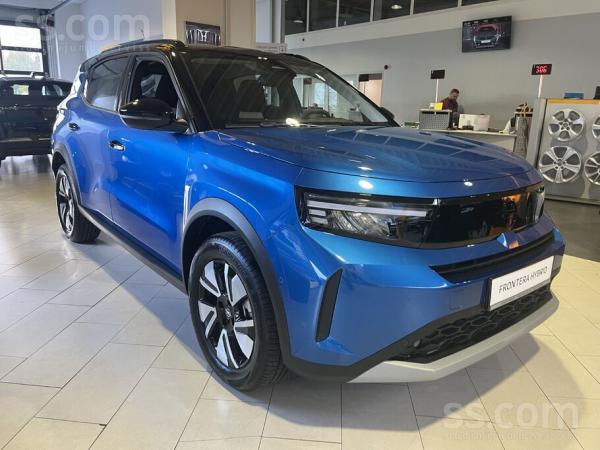 Blue Opel Frontera 2026 in Riga, with an engine capacity of 1.20 L and mileage of 10 thousand km for 23990 €, photo 4 on AUTOMOTO.COM.LV