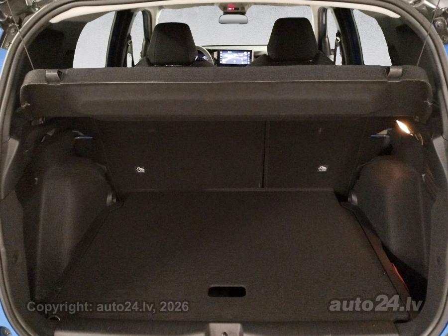 Zils Opel Frontera 2026 Tallina, ar dzinēja tilpumu 0.00 L un nobraukumu 4 tūkst. km par 23990 €, foto 9 vietnē AUTOMOTO.COM.LV