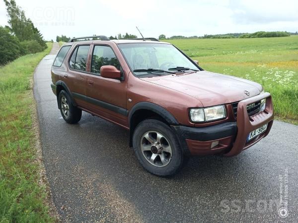 Brūns Opel Frontera 2002 Daugavpils, ar dzinēja tilpumu 2.20 L un nobraukumu 465 tūkst. km par 1700 €, foto 1 vietnē AUTOMOTO.COM.LV