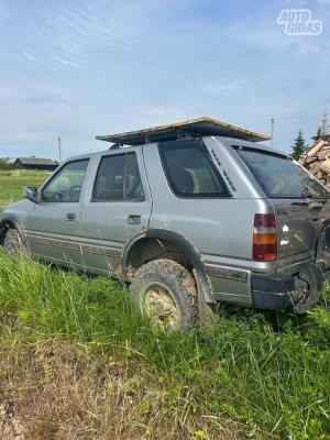 Opel Frontera 1994 in Prienai, with an engine capacity of 2.30 L and mileage of 250 thousand km for 550 €, photo 1 on AUTOMOTO.COM.LV