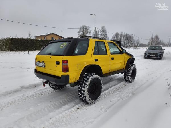 Opel Frontera 1995 in Kaunas, with an engine capacity of 1.90 L and mileage of 100 thousand km for 7400 €, photo 8 on AUTOMOTO.COM.LV