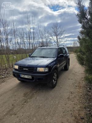 Opel Frontera 1999 Telšiai, ar dzinēja tilpumu 2.20 L un nobraukumu 320 tūkst. km par 1350 €, foto 3 vietnē AUTOMOTO.COM.LV