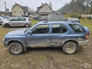 Opel Frontera 2000 in Prienai, with an engine capacity of 2.20 L and mileage of 233 thousand km for 1250 €, photo 12 on AUTOMOTO.COM.LV