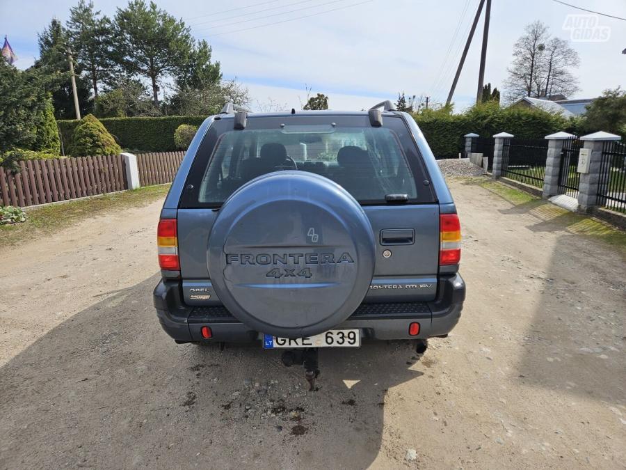 Opel Frontera 2000 in Prienai, with an engine capacity of 2.20 L and mileage of 273 thousand km for 1000 €, photo 10 on AUTOMOTO.COM.LV