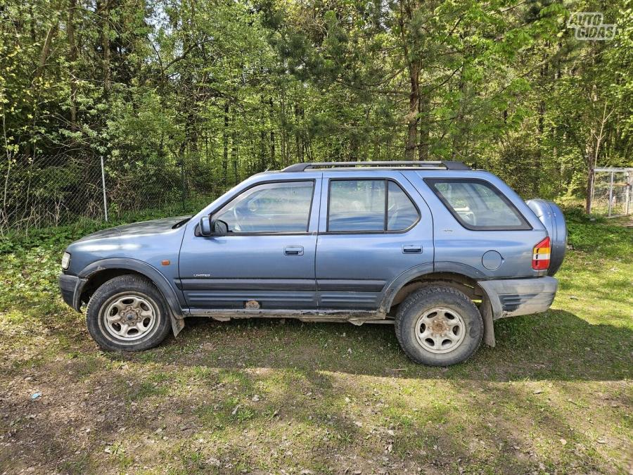 Opel Frontera 2000 Prienai, ar dzinēja tilpumu 2.20 L un nobraukumu 300 tūkst. km par 777 €, foto 7 vietnē AUTOMOTO.COM.LV