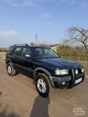 Opel Frontera 2001 in Marijampole, with an engine capacity of 2.20 L and mileage of 234 thousand km for 1650 €, photo 3 on AUTOMOTO.COM.LV