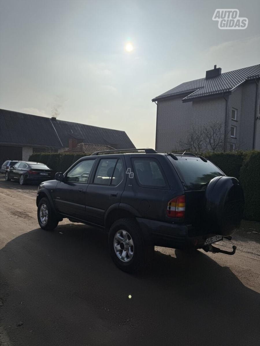 Opel Frontera 2001 in Marijampole, with an engine capacity of 2.20 L and mileage of 234 thousand km for 1650 €, photo 7 on AUTOMOTO.COM.LV