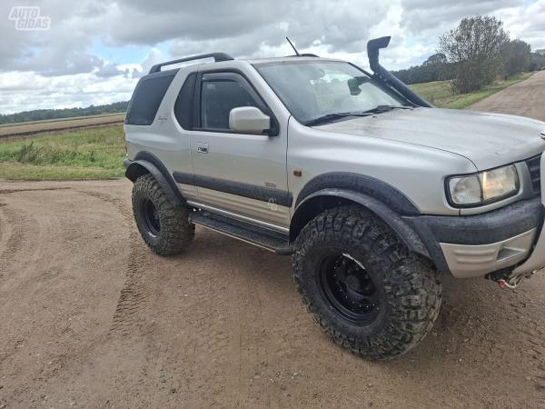 Opel Frontera 2001 in Klaipeda, with an engine capacity of 2.20 L and mileage of 165 thousand km for 6000 €, photo 5 on AUTOMOTO.COM.LV