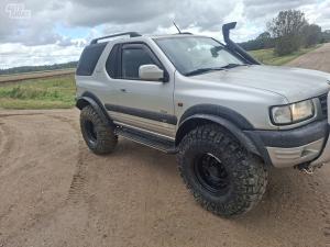 Opel Frontera 2001 in Klaipeda, with an engine capacity of 2.20 L and mileage of 165 thousand km for 6000 €, photo 5 on AUTOMOTO.COM.LV