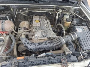Opel Frontera 2001 in Klaipeda, with an engine capacity of 2.20 L and mileage of 165 thousand km for 6000 €, photo 14 on AUTOMOTO.COM.LV