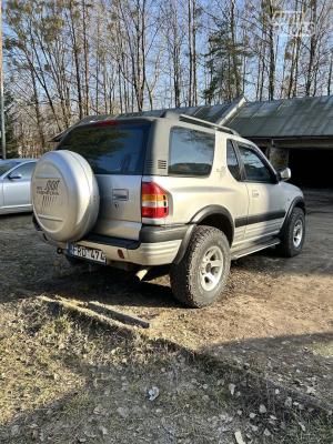 Opel Frontera 2002 in Druskininkai, with an engine capacity of 2.20 L and mileage of 292 thousand km for 2800 €, photo 5 on AUTOMOTO.COM.LV