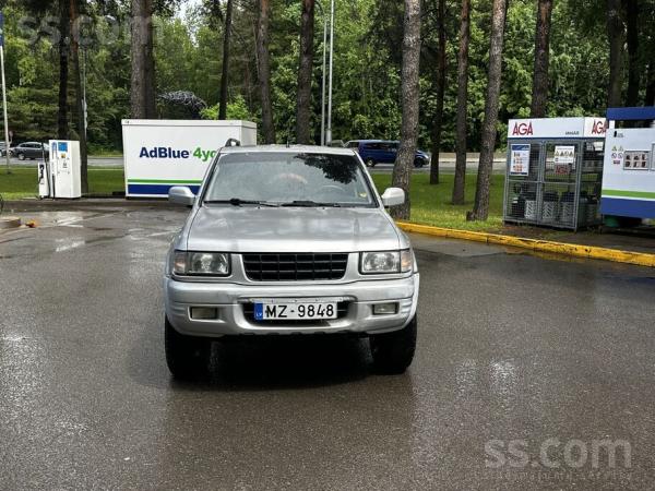 Опель Фронтера 2002 в Рига, объемом двигателя 2.20 л и пробегом 250 тыс. км за 2499 €, фото 3 на AUTOMOTO.COM.LV