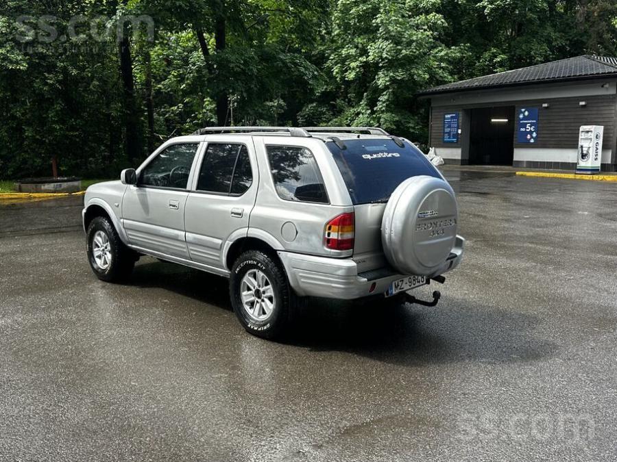Опель Фронтера 2002 в Рига, объемом двигателя 2.20 л и пробегом 250 тыс. км за 2499 €, фото 7 на AUTOMOTO.COM.LV