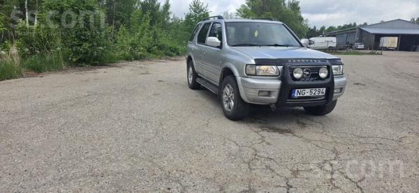 Opel Frontera 2003 in Jekabpils, with an engine capacity of 2.20 L and mileage of 332 thousand km for 4000 €, photo 1 on AUTOMOTO.COM.LV