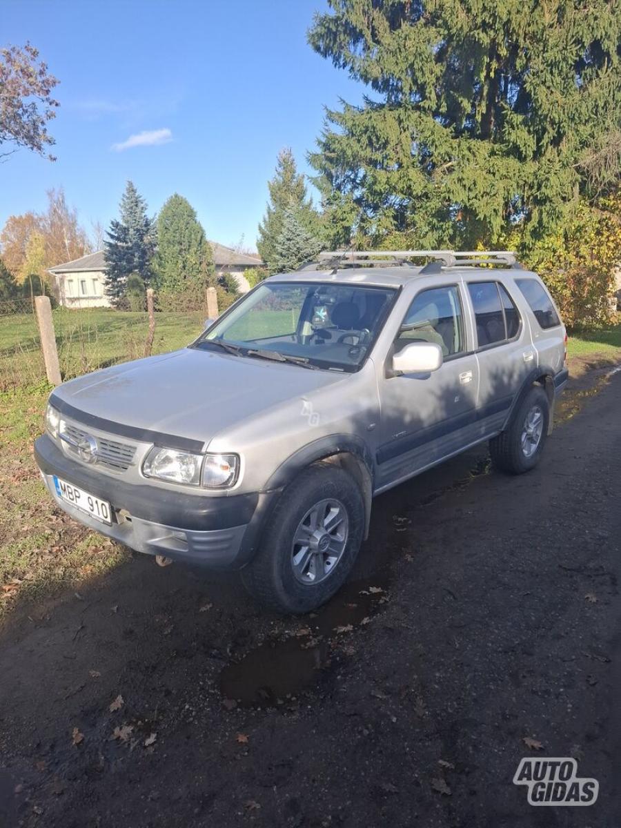 Opel Frontera 2003 in Telschi, with an engine capacity of 2.20 L and mileage of 300 thousand km for 1650 €, photo 1 on AUTOMOTO.COM.LV