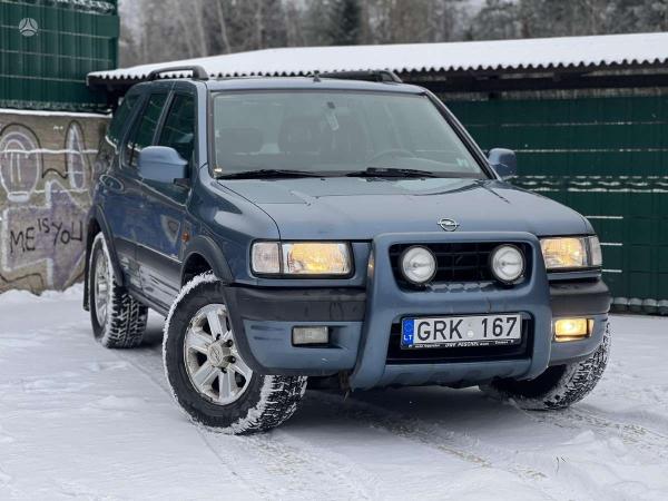 Opel Frontera 2004 in Vilnius, with an engine capacity of 2.17 L and mileage of 200 thousand km for 2400 €, photo 1 on AUTOMOTO.COM.LV
