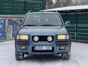 Opel Frontera 2004 in Vilnius, with an engine capacity of 2.17 L and mileage of 200 thousand km for 2400 €, photo 2 on AUTOMOTO.COM.LV