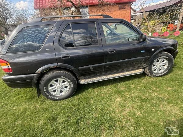 Opel Frontera 2004 in Salcininkai, with an engine capacity of 2.20 L and mileage of 257 thousand km for 1100 €, photo 2 on AUTOMOTO.COM.LV