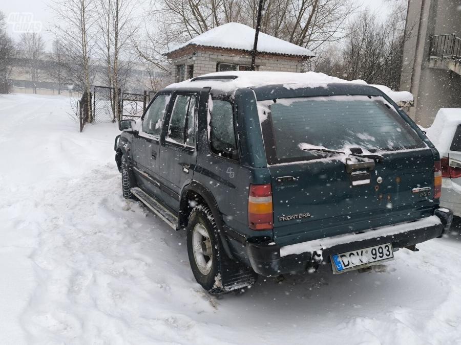 Зеленый Опель Фронтера 1994 в Тельшяй, объемом двигателя 2.30 л и пробегом 160 тыс. км за 900 €, фото 2 на AUTOMOTO.COM.LV