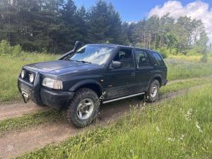 Green Opel Frontera 1995 in Vilnius, with an engine capacity of 2.26 L and mileage of 230 thousand km for 1950 €, photo 11 on AUTOMOTO.COM.LV