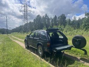Green Opel Frontera 1995 in Vilnius, with an engine capacity of 2.26 L and mileage of 230 thousand km for 1950 €, photo 17 on AUTOMOTO.COM.LV