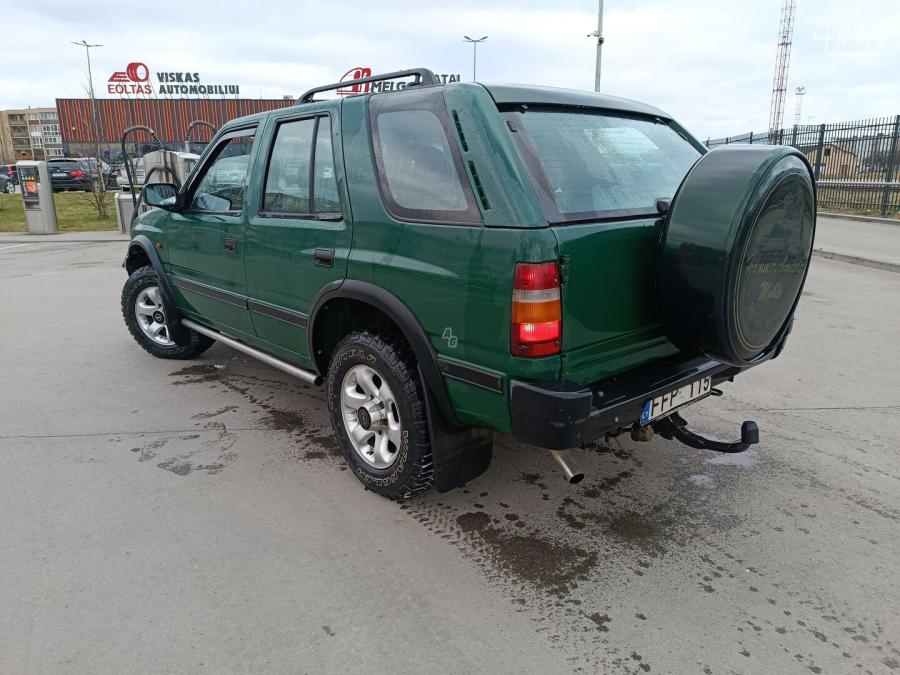 Zaļš Opel Frontera 1998 Šauļi, ar dzinēja tilpumu 2.50 L un nobraukumu 254 tūkst. km par 3400 €, foto 7 vietnē AUTOMOTO.COM.LV