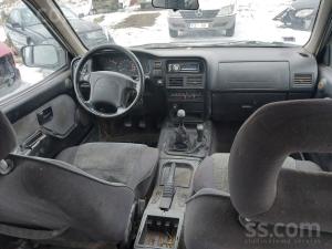 Zaļš Opel Frontera 1999 Liepāja, ar dzinēja tilpumu 2.50 L un nobraukumu 333 tūkst. km par 1550 €, foto 6 vietnē AUTOMOTO.COM.LV