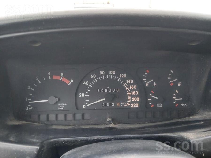 Zaļš Opel Frontera 1999 Liepāja, ar dzinēja tilpumu 2.50 L un nobraukumu 333 tūkst. km par 1550 €, foto 12 vietnē AUTOMOTO.COM.LV