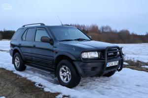 Zaļš Opel Frontera 1999 Viļņa, ar dzinēja tilpumu 2.20 L un nobraukumu 439 tūkst. km par 2000 €, foto 5 vietnē AUTOMOTO.COM.LV