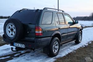Zaļš Opel Frontera 1999 Viļņa, ar dzinēja tilpumu 2.20 L un nobraukumu 439 tūkst. km par 2000 €, foto 9 vietnē AUTOMOTO.COM.LV
