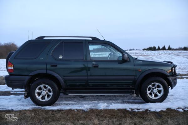 Green Opel Frontera 1999 in Vilnius, with an engine capacity of 2.20 L and mileage of 439 thousand km for 2000 €, photo 9 on AUTOMOTO.COM.LV