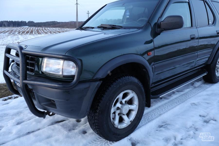Zaļš Opel Frontera 1999 Viļņa, ar dzinēja tilpumu 2.20 L un nobraukumu 439 tūkst. km par 2000 €, foto 13 vietnē AUTOMOTO.COM.LV