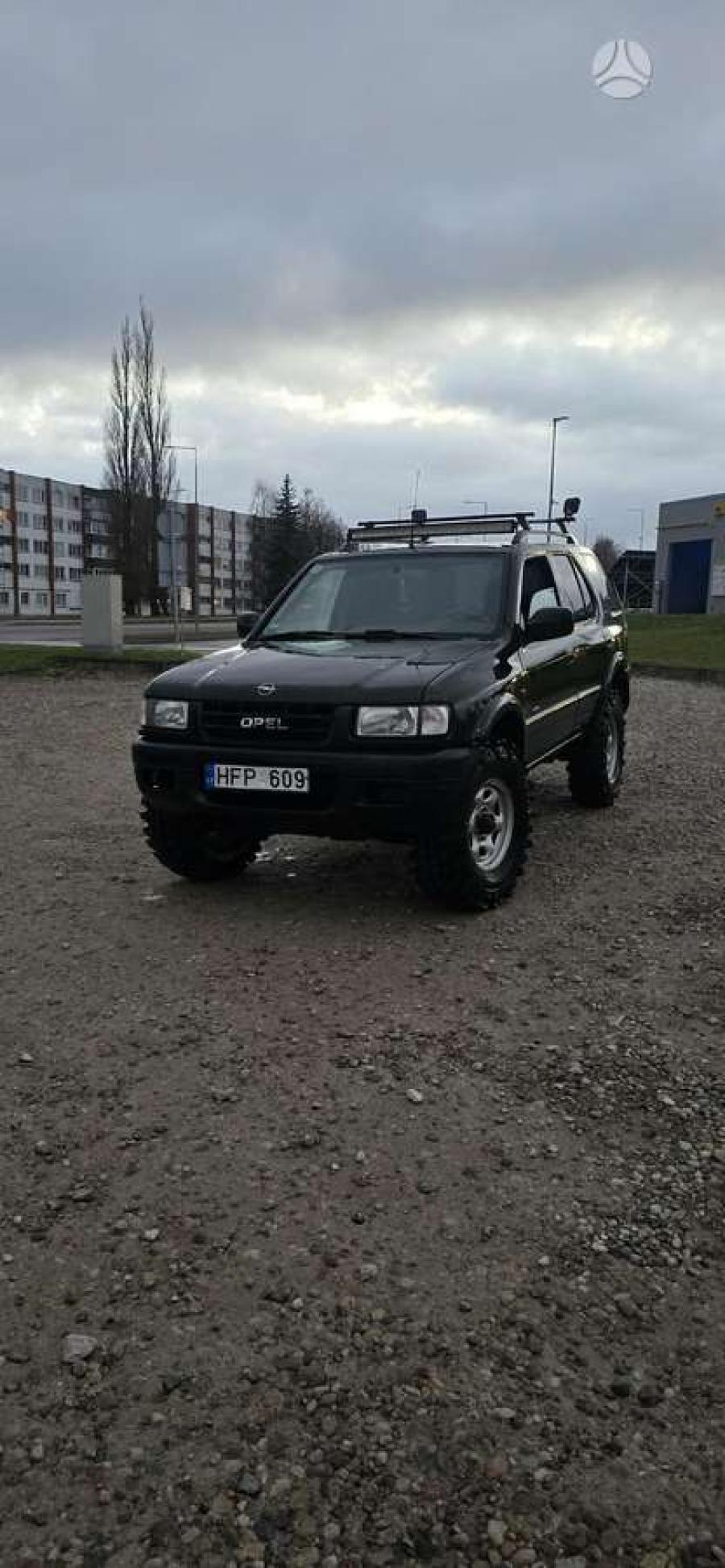 Zaļš Opel Frontera 2000 Alīta, ar dzinēja tilpumu 2.17 L un nobraukumu 220 tūkst. km par 2000 €, foto 2 vietnē AUTOMOTO.COM.LV