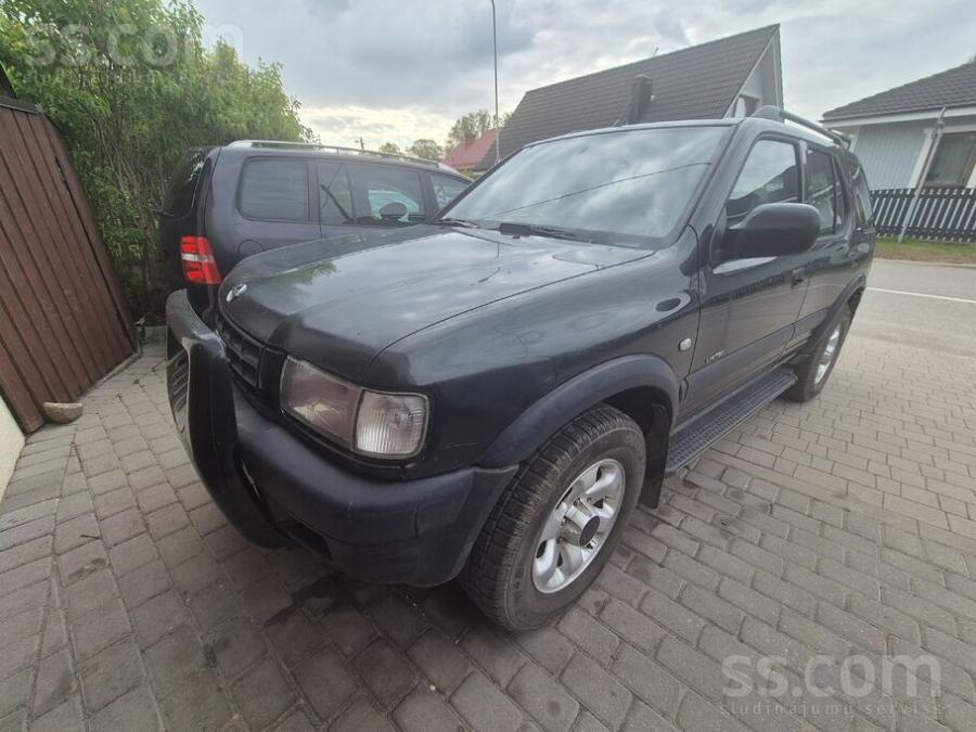 Zaļš Opel Frontera 2001 Valmiera, ar dzinēja tilpumu 2.20 L un nobraukumu 370 tūkst. km par 1350 €, foto 2 vietnē AUTOMOTO.COM.LV