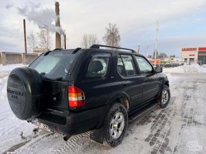 Green Opel Frontera 2001 in Silute, with an engine capacity of 2.20 L and mileage of 135 thousand km for 2350 €, photo 7 on AUTOMOTO.COM.LV