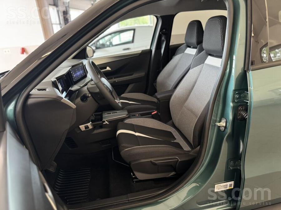 Green Opel Frontera 2026 in Tukums, with an engine capacity of 2.20 L and mileage of 3 thousand km for 26900 €, photo 8 on AUTOMOTO.COM.LV