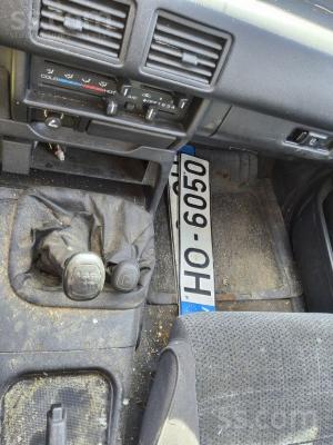 Pelēks Opel Frontera 1994 Daugavpils, ar dzinēja tilpumu 2.20 L un nobraukumu 230 tūkst. km par 1000 €, foto 5 vietnē AUTOMOTO.COM.LV
