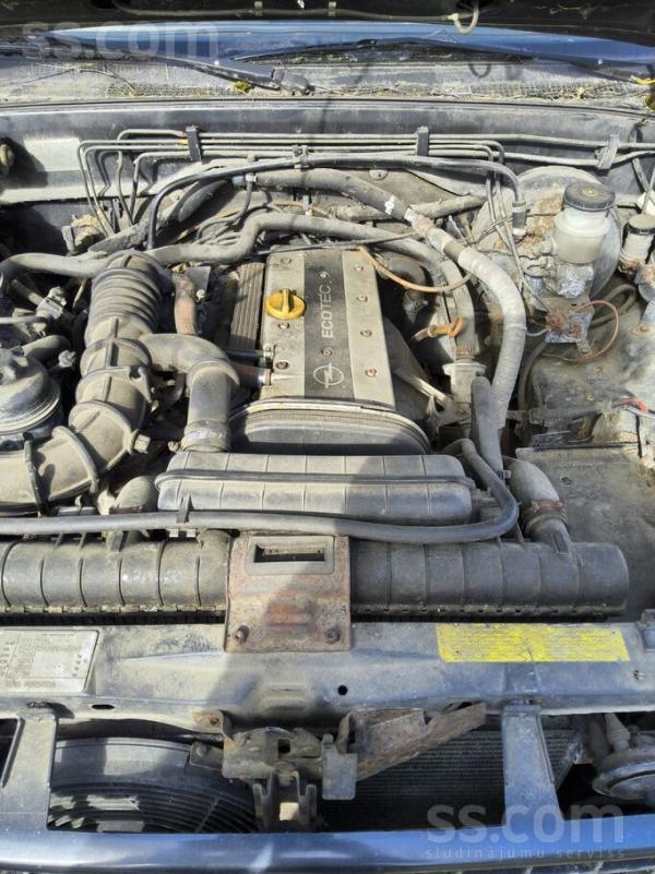 Pelēks Opel Frontera 1994 Daugavpils, ar dzinēja tilpumu 2.20 L un nobraukumu 230 tūkst. km par 1000 €, foto 10 vietnē AUTOMOTO.COM.LV