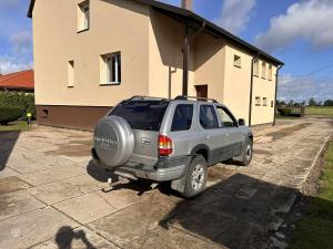 Grey Opel Frontera 2000 in Siauliai, with an engine capacity of 2.20 L and mileage of 314 thousand km for 1350 €, photo 3 on AUTOMOTO.COM.LV
