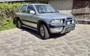 Grey Opel Frontera 2000 in Riga, with an engine capacity of 2.20 L and mileage of 217 thousand km for 1550 €, photo 3 on AUTOMOTO.COM.LV