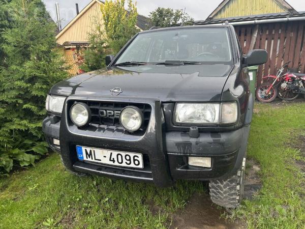 Опель Фронтера 2000 в Краслава на AUTOMOTO.COM.LV Серый Опель Фронтера 2000 в Краслава, объемом двигателя 2.20 л и пробегом 76 тыс. км за 5000 €, фото 1 на AUTOMOTO.COM.LV