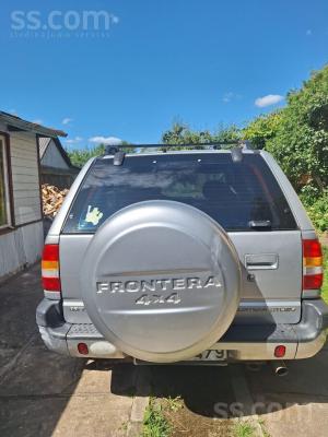 Grey Opel Frontera 2000 in Ludza, with an engine capacity of 2.20 L and mileage of 157 thousand km for 1500 €, photo 4 on AUTOMOTO.COM.LV