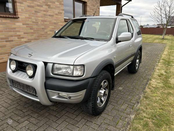 Pelēks Opel Frontera 2001 Vilkaviškis, ar dzinēja tilpumu 2.17 L un nobraukumu 177 tūkst. km par 3900 €, foto 2 vietnē AUTOMOTO.COM.LV