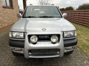 Pelēks Opel Frontera 2001 Vilkaviškis, ar dzinēja tilpumu 2.17 L un nobraukumu 177 tūkst. km par 3900 €, foto 3 vietnē AUTOMOTO.COM.LV