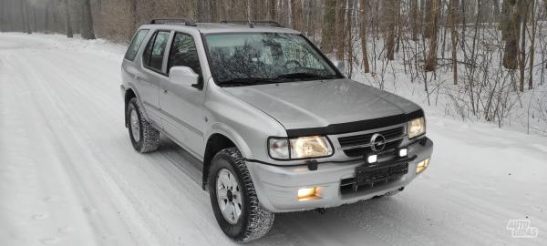Pelēks Opel Frontera 2002 Jurbarkas, ar dzinēja tilpumu 2.20 L un nobraukumu 192 tūkst. km par 4000 €, foto 1 vietnē AUTOMOTO.COM.LV