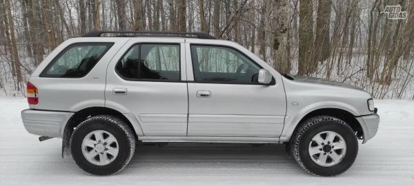 Pelēks Opel Frontera 2002 Jurbarkas, ar dzinēja tilpumu 2.20 L un nobraukumu 192 tūkst. km par 4000 €, foto 4 vietnē AUTOMOTO.COM.LV